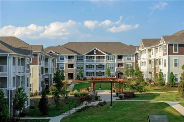 Cool Springs - Seven Oaks Company